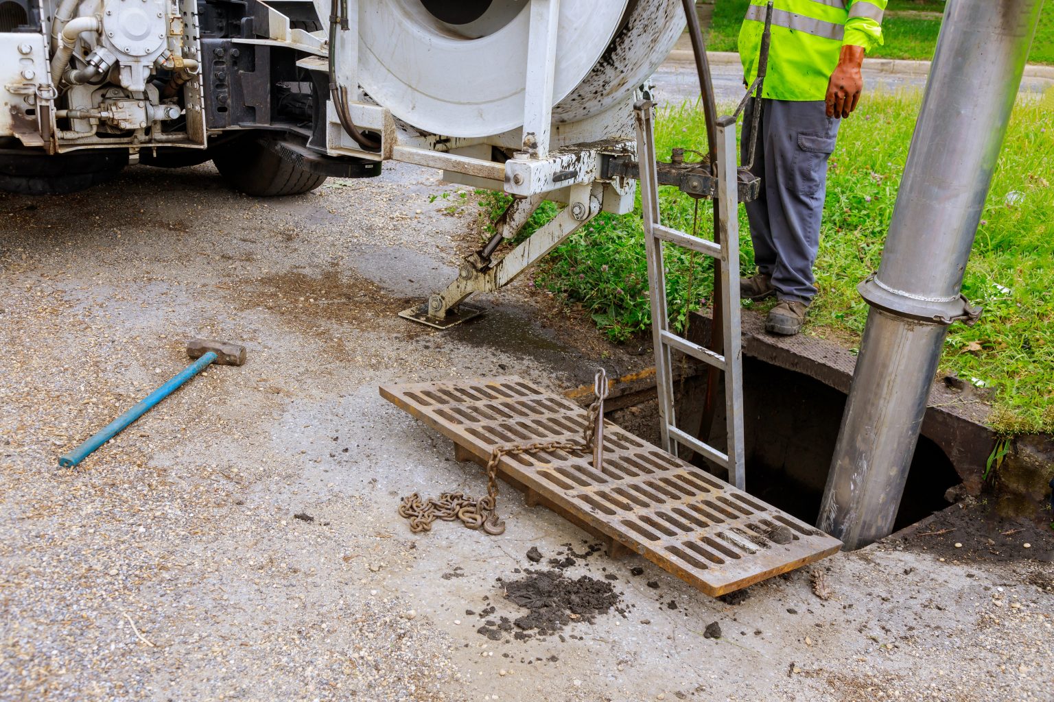 How Trash Racks and Inlet Protection Devices Prevent Expensive Drainage ...